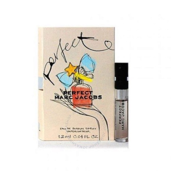 Marc Jacobs | Bath & Body | New Marc Jacobs 5pc Fragrance Sample Set ...